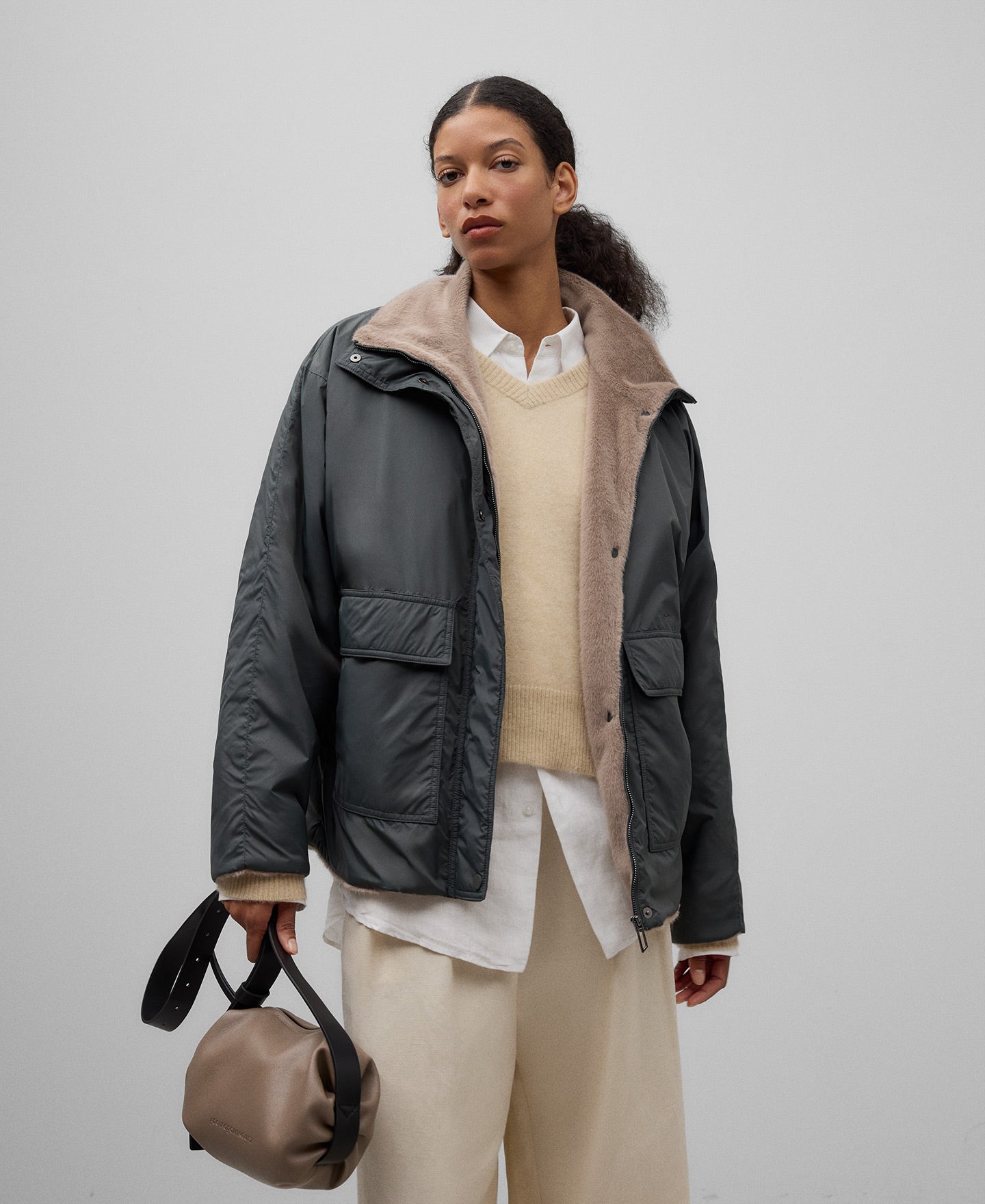 Naylon jacket woman in ike green – Love Persimmon