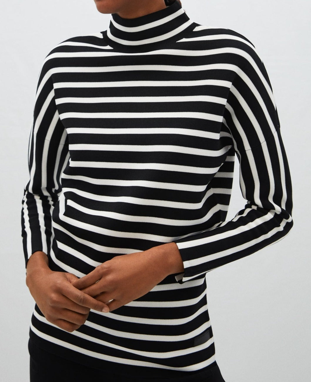 Black Striped Cerrojillo Knitted Sweater – Love Persimmon