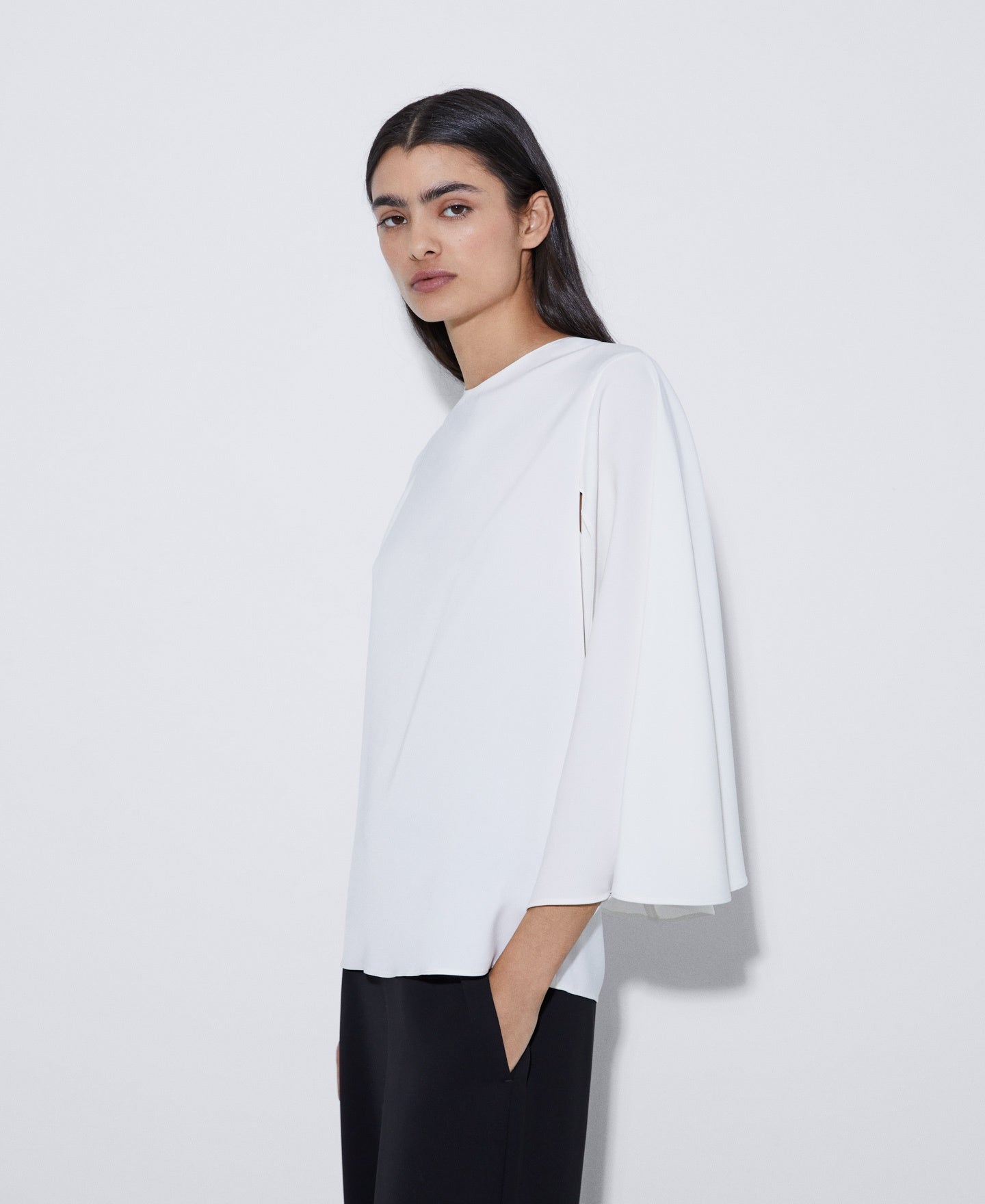 Ecru Crew Neck Cocktail Shirt – Love Persimmon